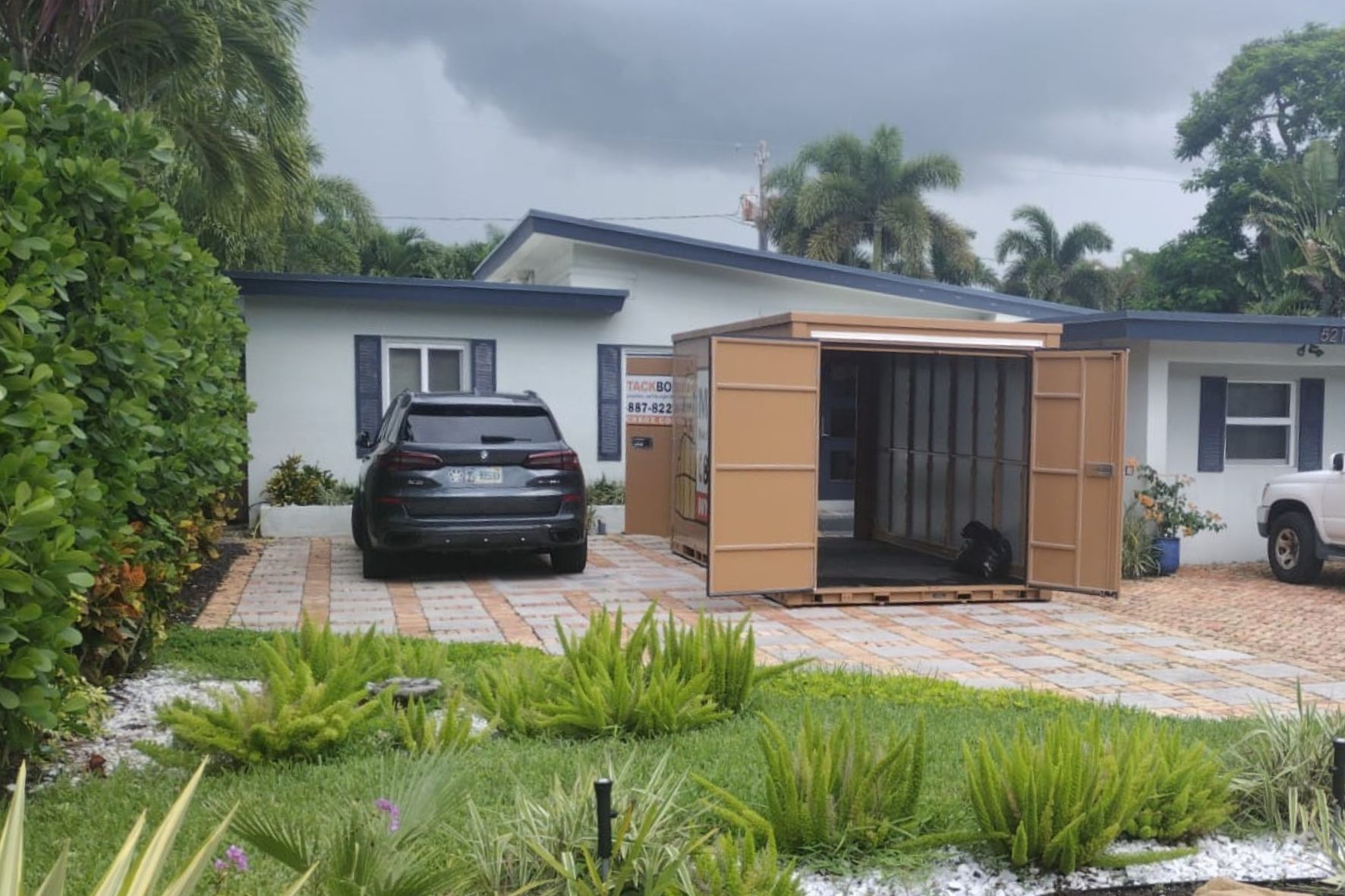 Emergency Storage Solutions for Hurricane Disaster Relief - MyStackBox